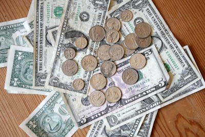 How to Make a Lemonade Stand - RecipeBoy