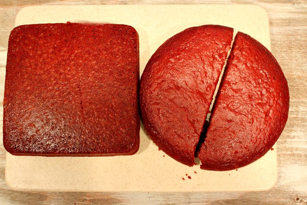 How To Make A Heart Shaped Cake