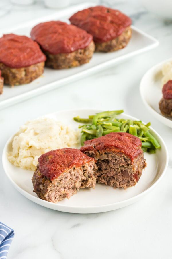 Mini Meatloaves - Recipe Boy
