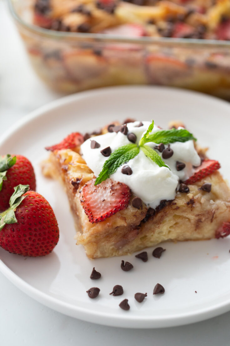 Strawberry Chocolate Chip Croissant Pudding - Recipe Boy