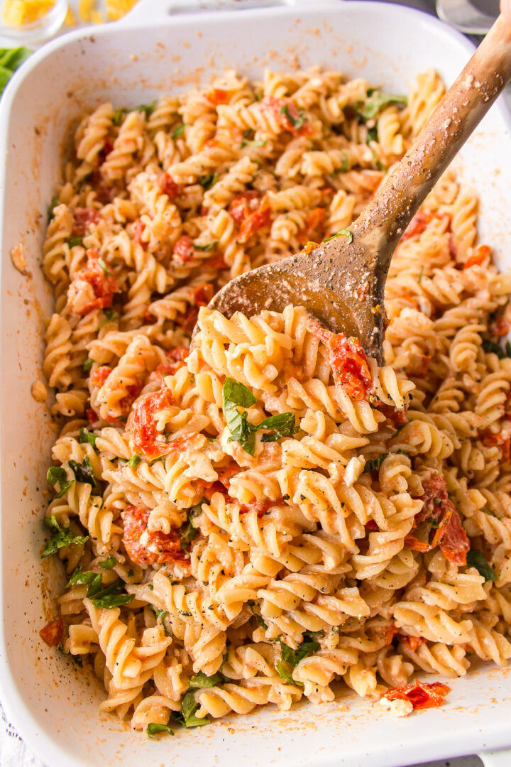 Tik Tok Baked Feta Pasta - RecipeBoy