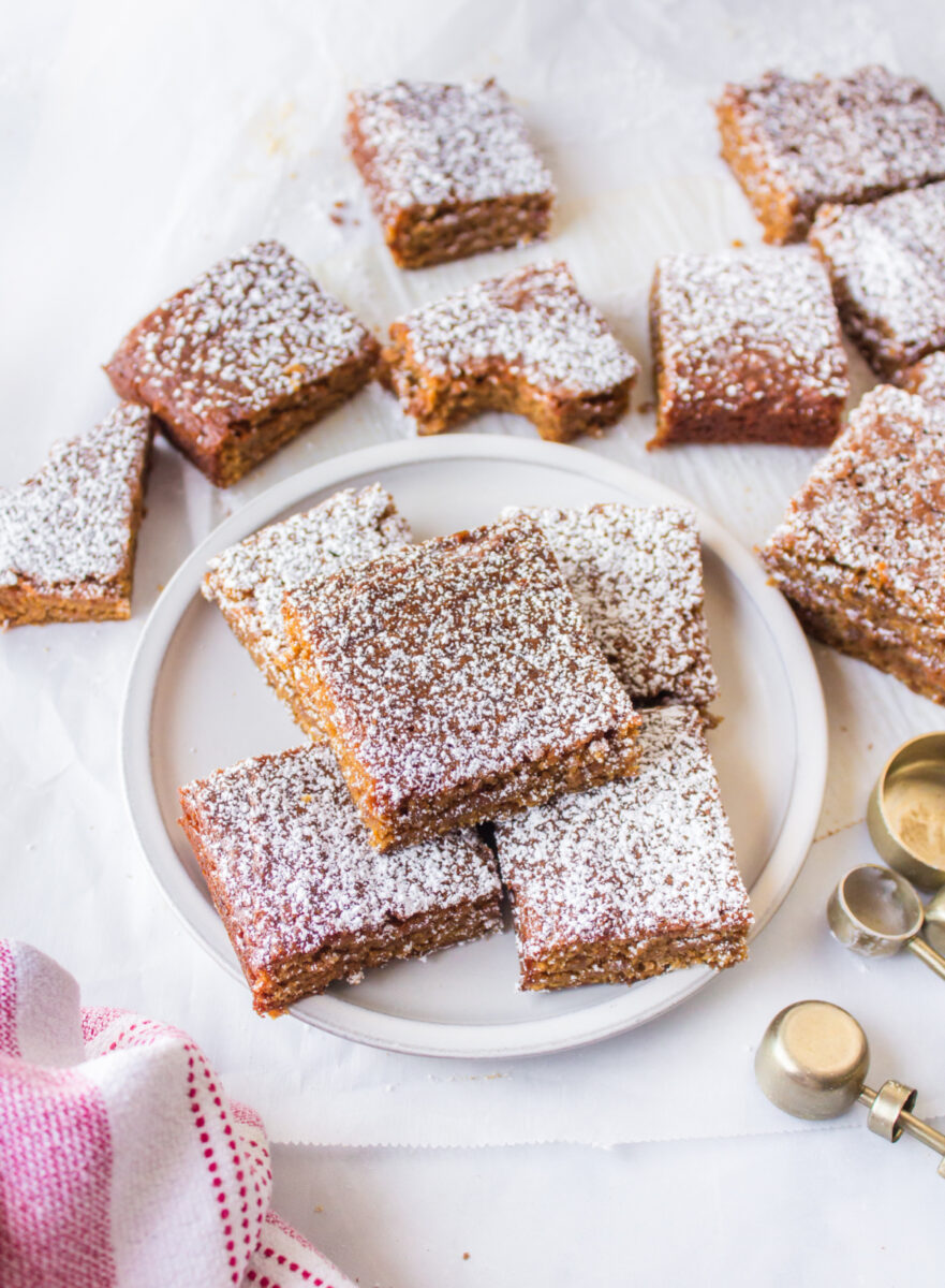 Gingerbread Blondies - Recipe Boy